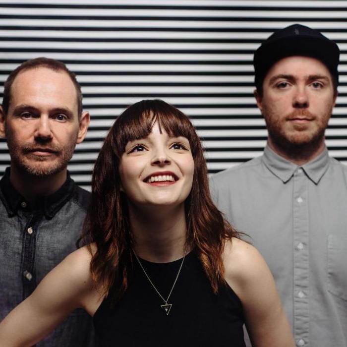 CHVRCHES: “Over” - Música Instantânea