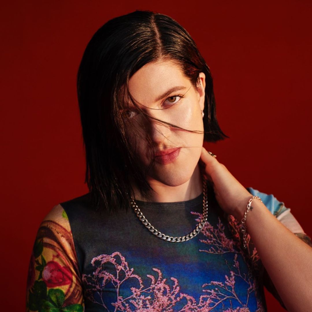 Romy: “The Sea” (VÍDEO) - Música Instantânea