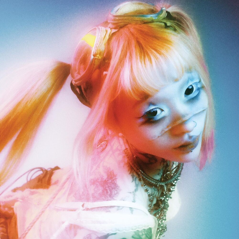 Yeule: "Ghosts" - Música Instantânea