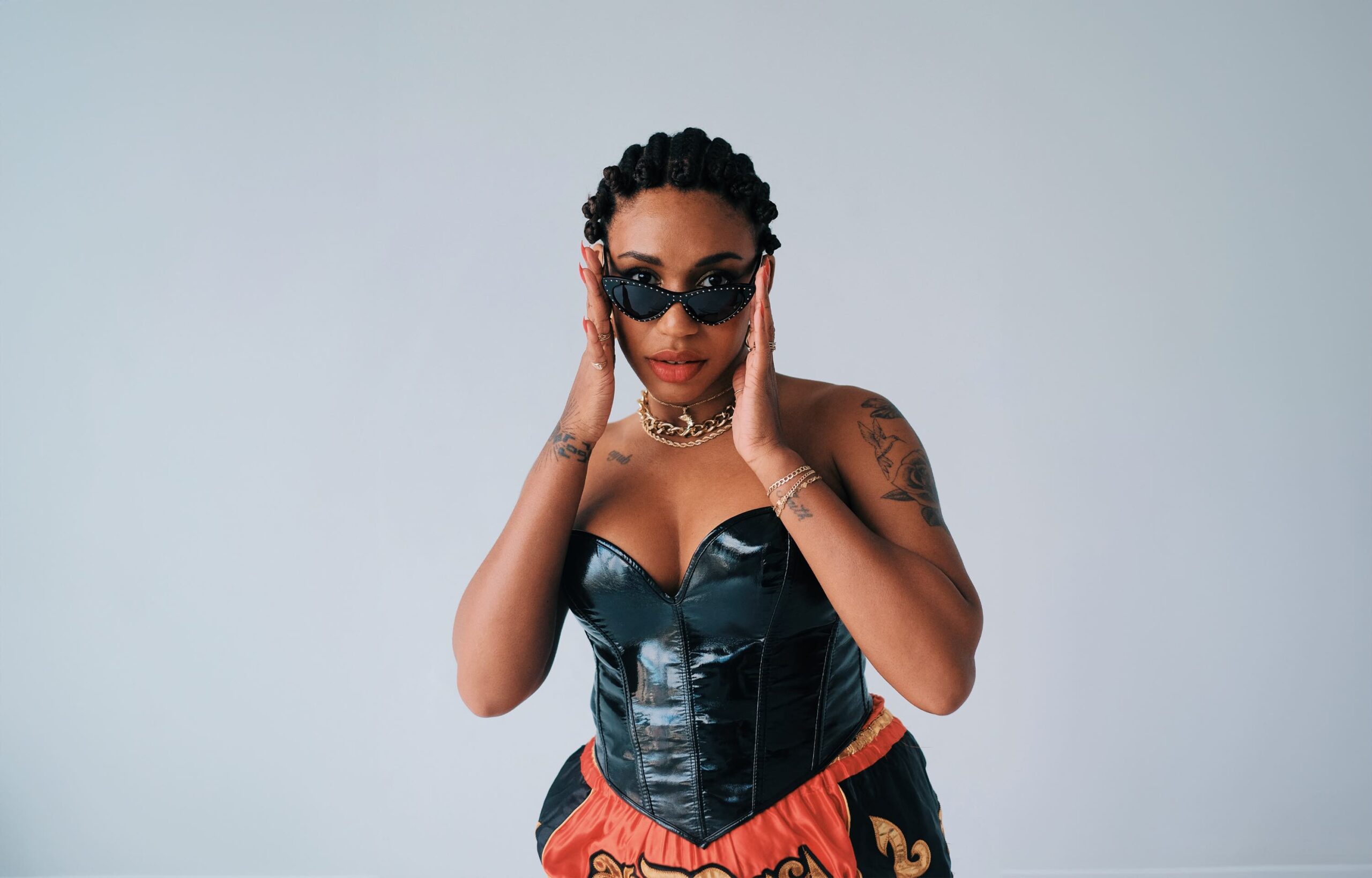 Yaya Bey: “Sir Princess Bad Bitch” (VÍDEO) - Música Instantânea