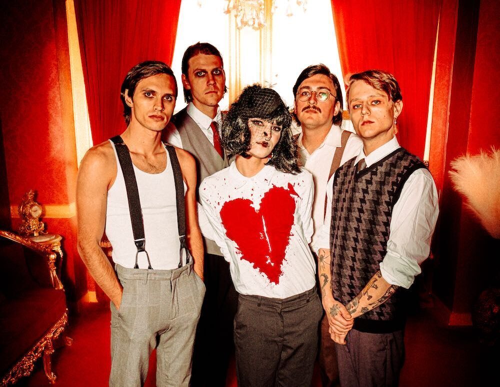 Ouça | SeeYouSpaceCowboy: "Coup De Gráce" - Música Instantânea