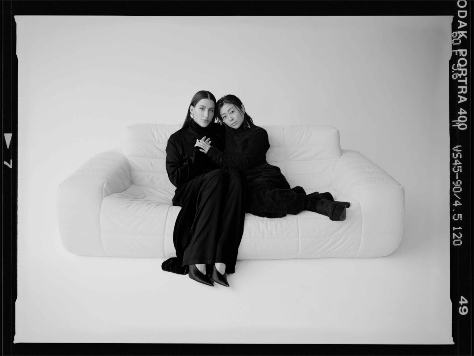 Hikaru Utada: "Electricity" (Arca Remix) - Música Instantânea